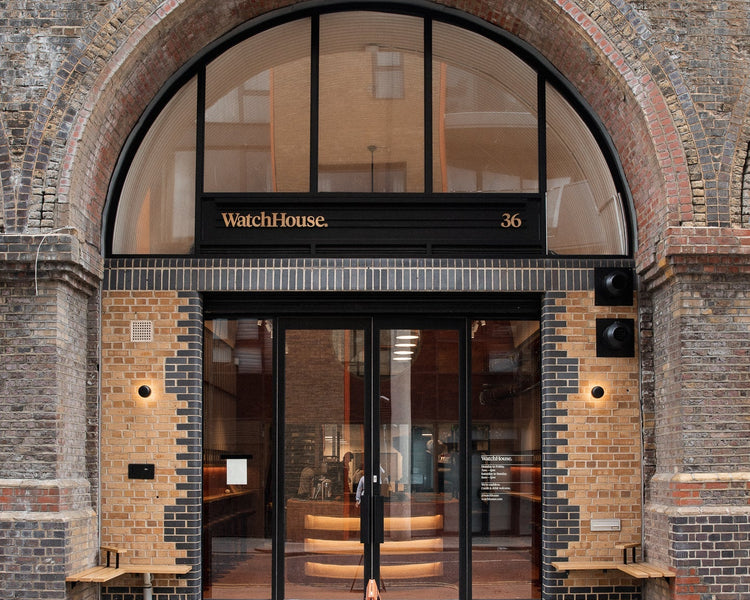 Cafe & Coffee Shop in Bishopsgate | Near Liverpool Street | WatchHouse