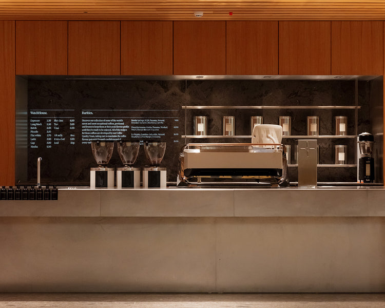 Cafe & Coffee Shop in Bishopsgate | Near Liverpool Street | WatchHouse