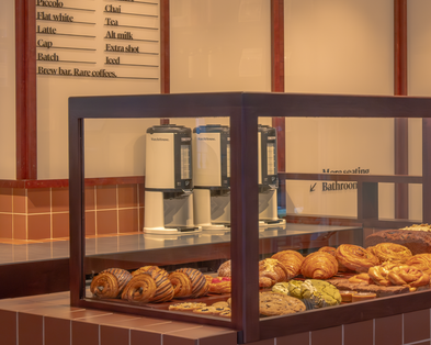 Cafe & Coffee Shop in Bishopsgate | Near Liverpool Street | WatchHouse