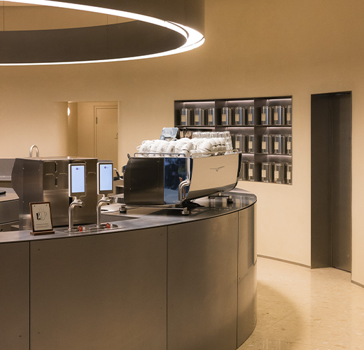 Cafe & Coffee Shop in Hanover | Near Bond Street | WatchHouse