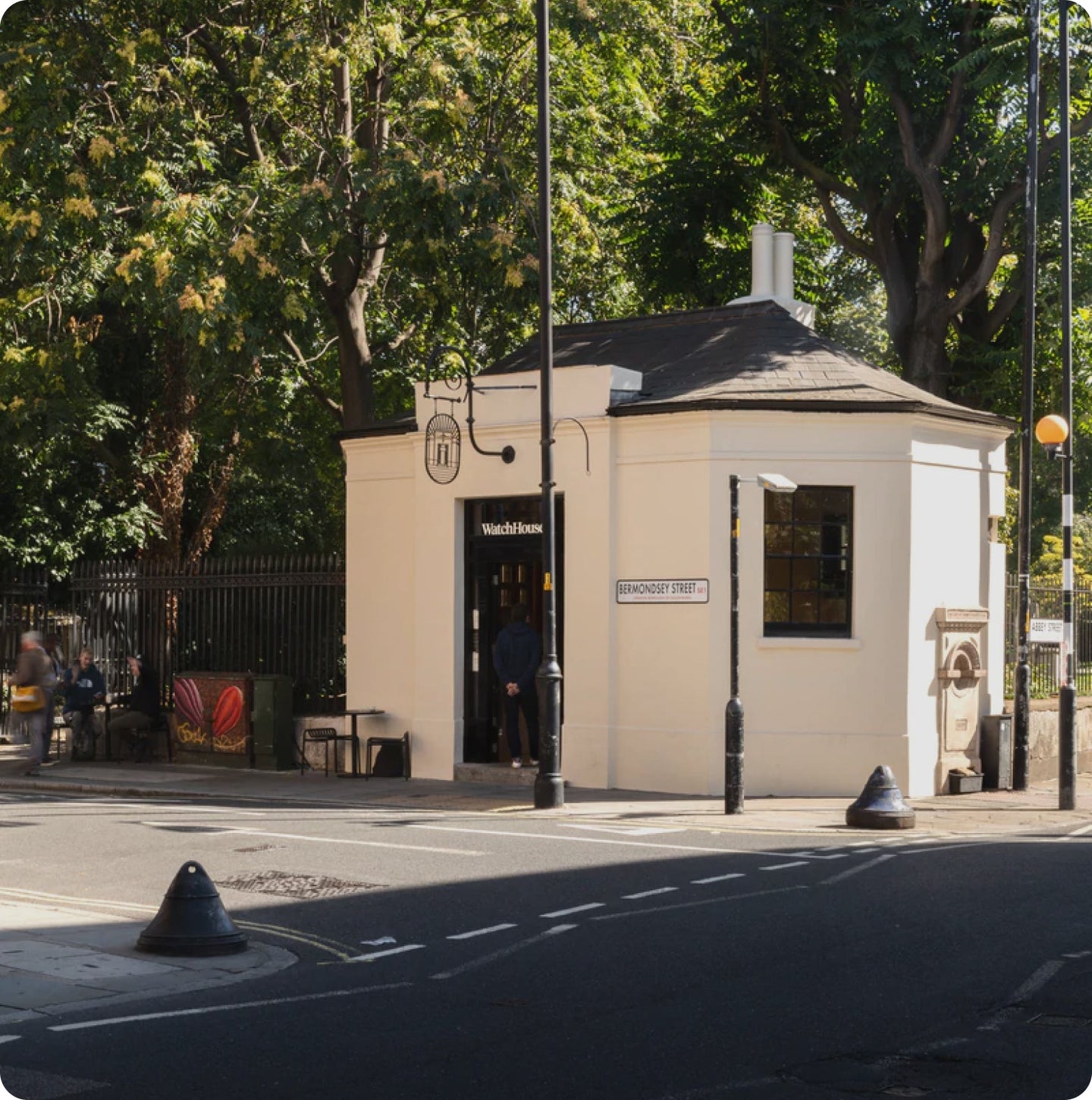 About – WatchHouse